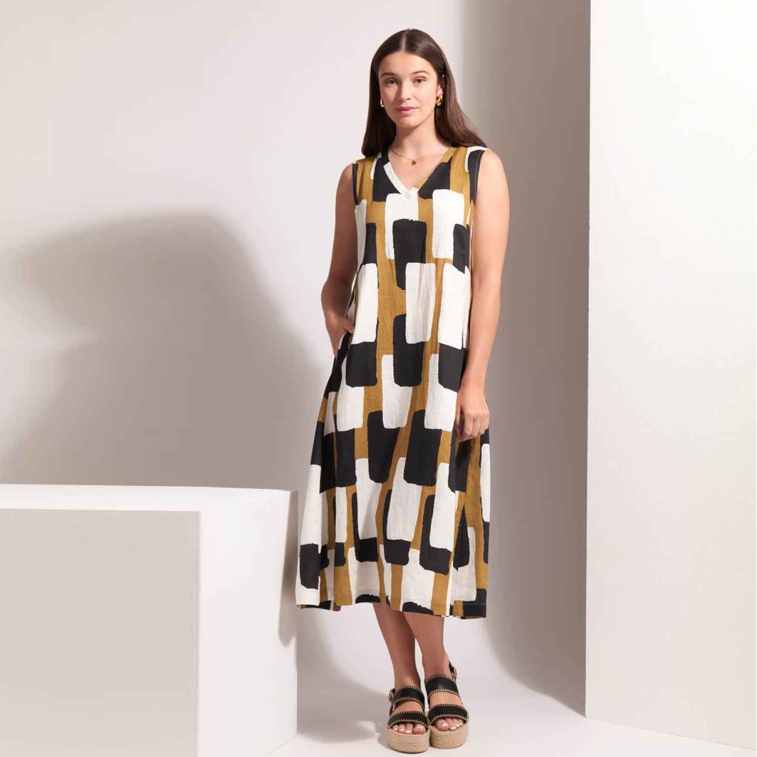 FOIL FO8229 GENEROSITY DRESS-ART BOX - Obsessions Fashion