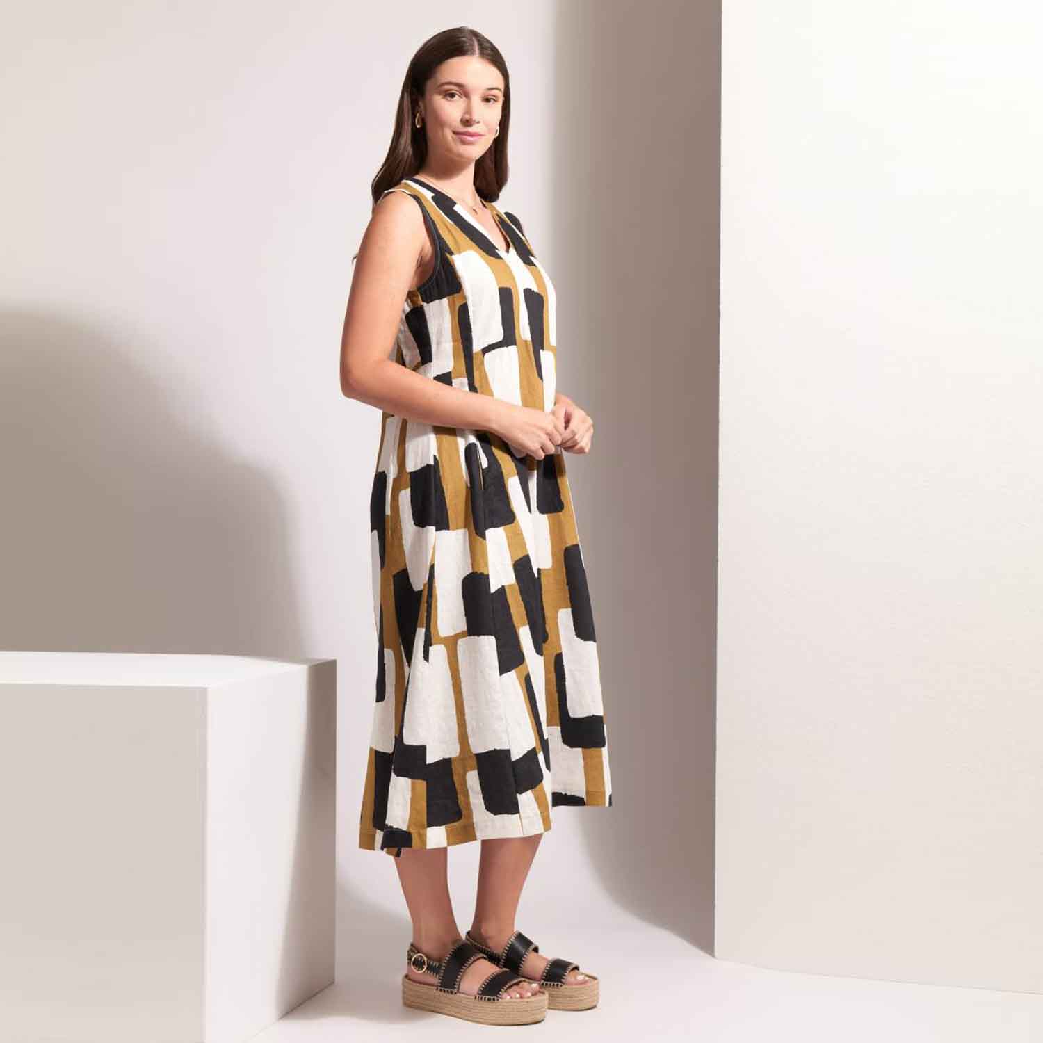 FOIL FO8229 GENEROSITY DRESS-ART BOX - Obsessions Fashion