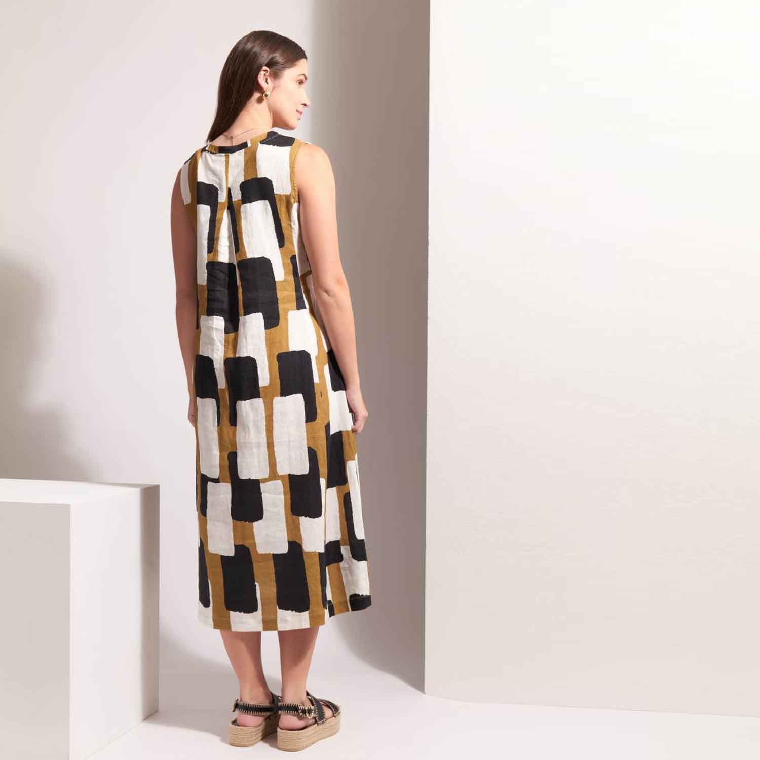 FOIL FO8229 GENEROSITY DRESS-ART BOX - Obsessions Fashion